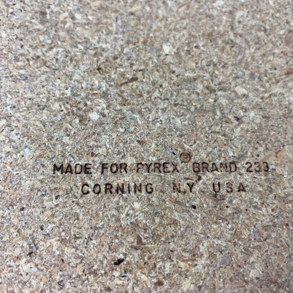 Pyrex | Kitchen | Vintage Pyrex 233 Casserole Dish And Wood Tray | Poshmark